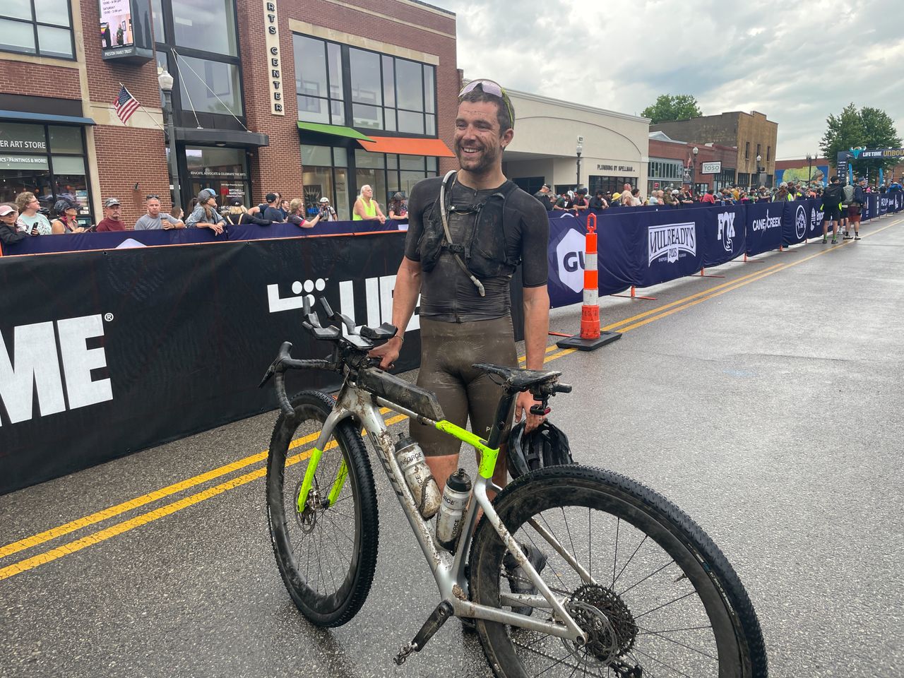Unbound Gravel XL: Robin Gemperle claims victory in horrible conditions ...