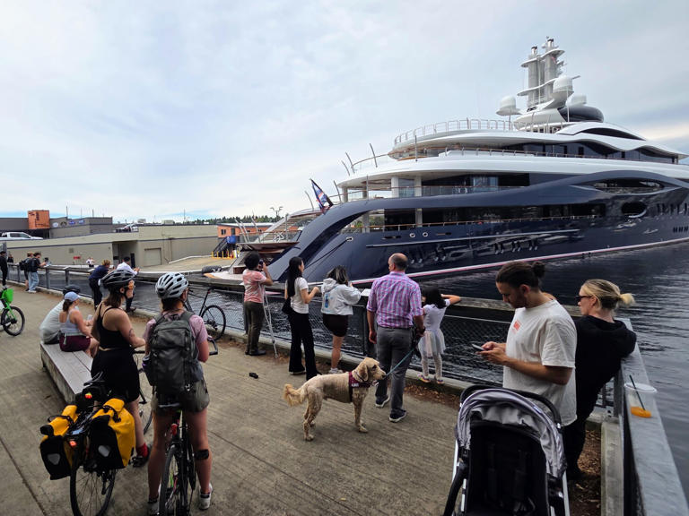 Zuckerberg’s yacht, Meta’s layoffs, a robot pizza flameout, and a ...