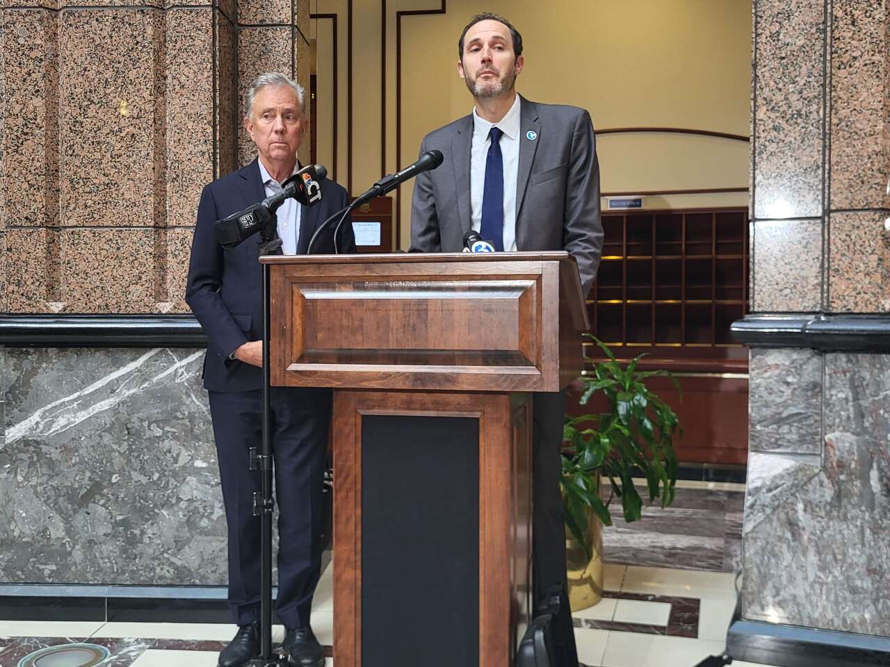 Fazio, Lamont clash over Connecticut borrowing as governor's race takes ...
