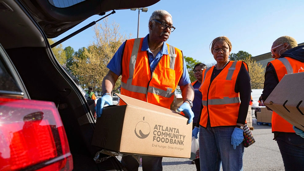 Georgia veto of summer food aid spurs local relief push