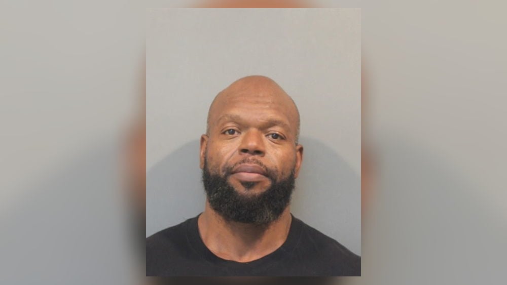 Area police chief arrested in Clark County extradited to Indiana ...