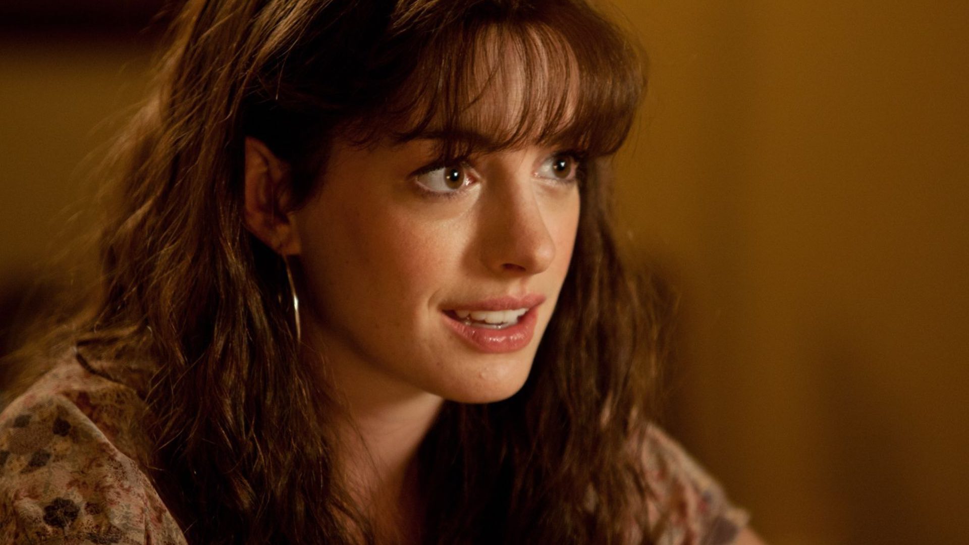 I ti år led skuespillerinnen Anne Hathaway i stillhet av en svært ...