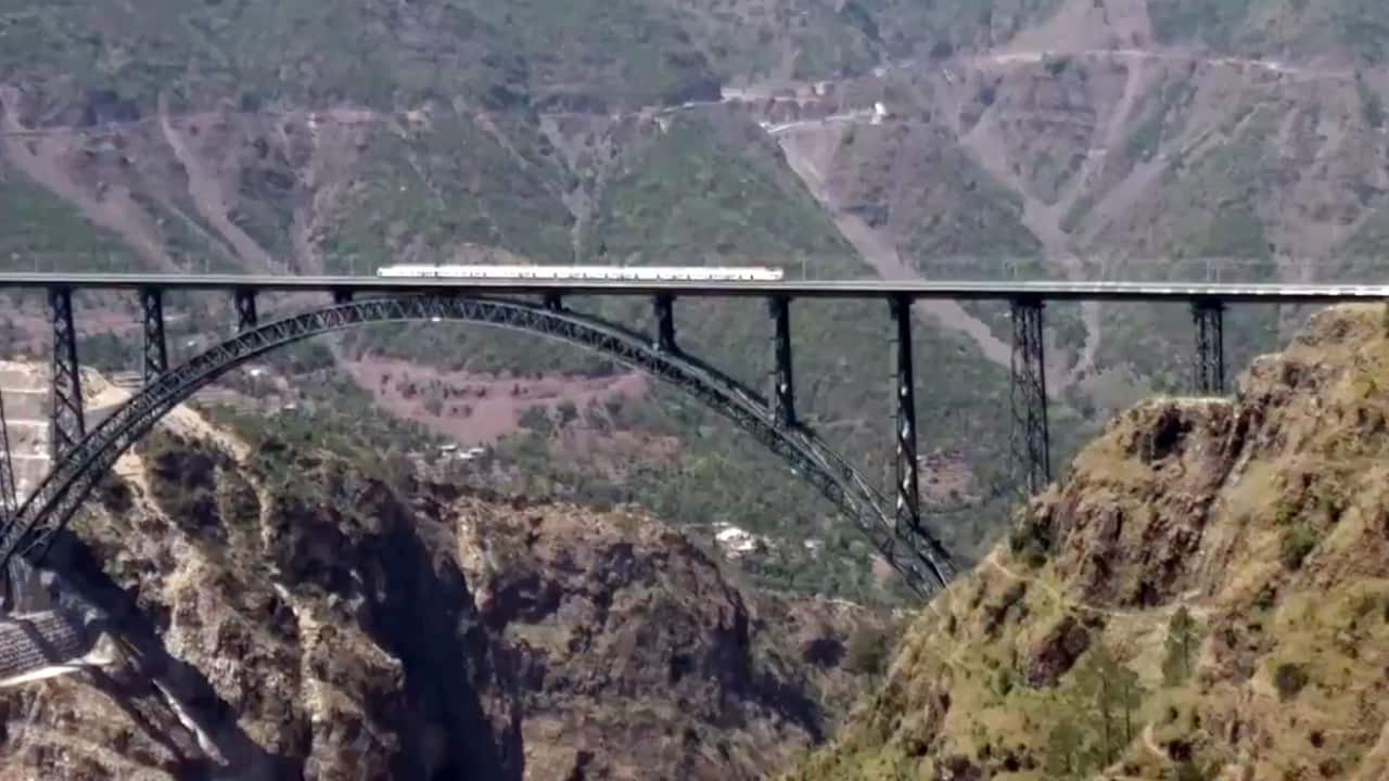 World's highest railway bridge engineering marvel 1178 feet in air; not ...