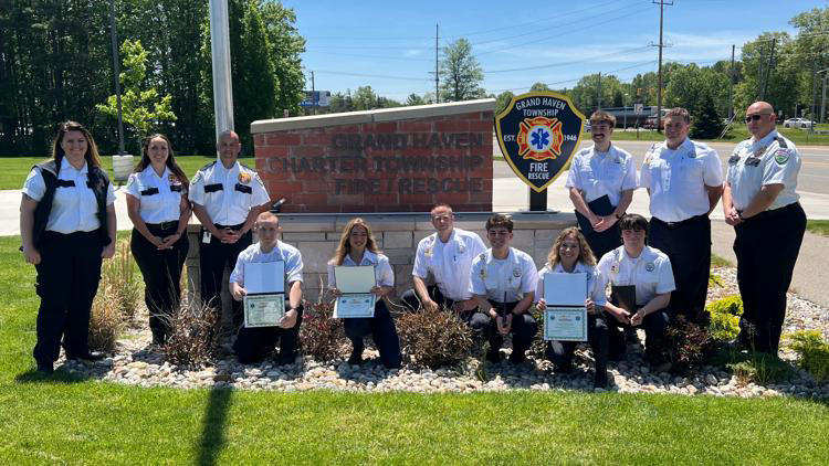 Life EMS Ambulance graduates first Ottawa County EMT class