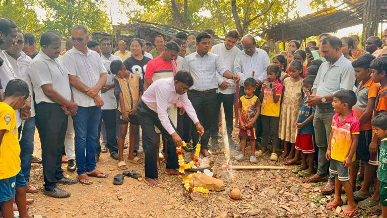After 65 years, Nadkem village in Cotigao to get motorable road and ...