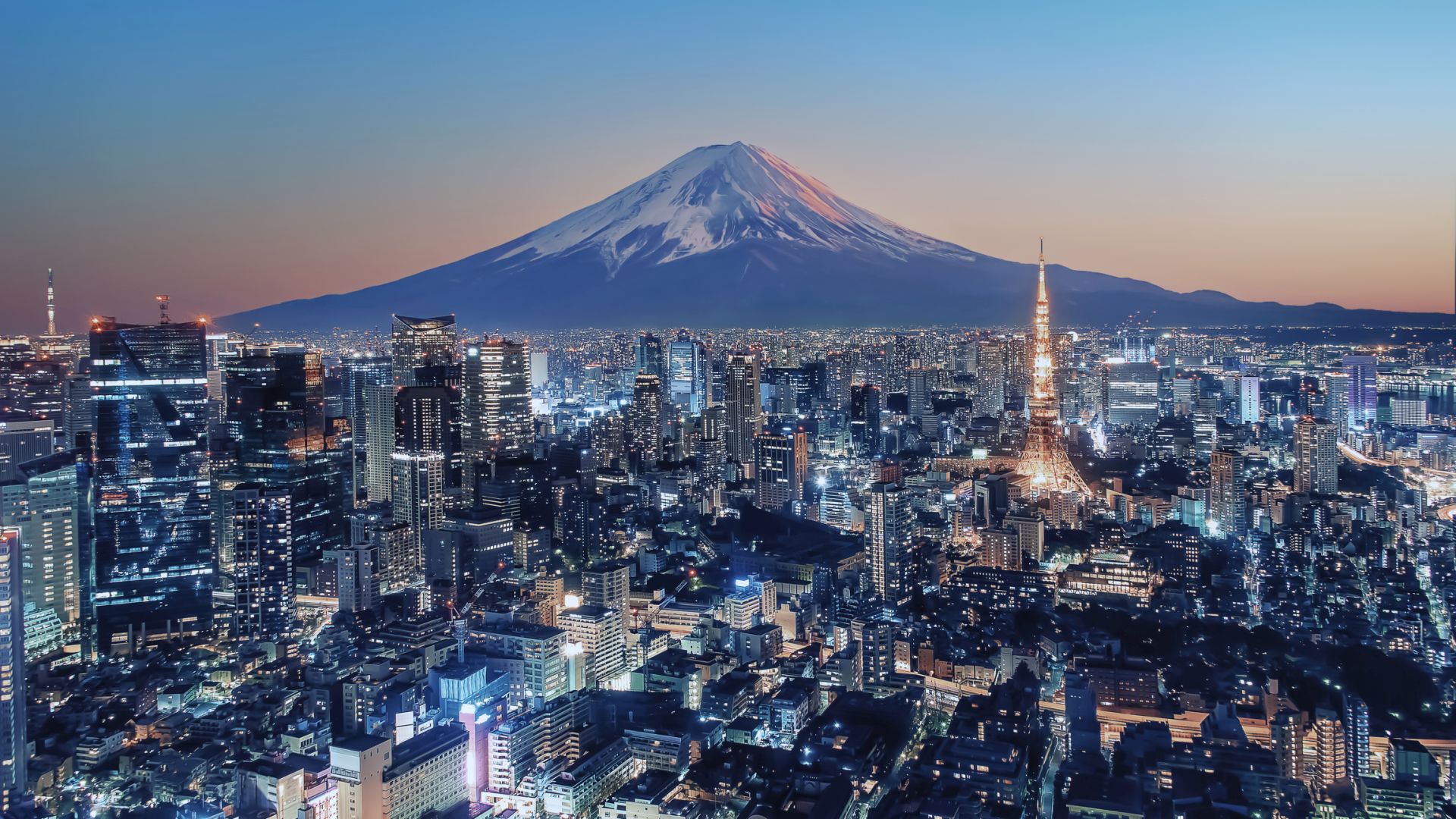 The best day to book flights for 10 summer 2026 hotspots