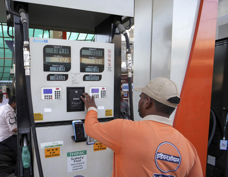 Govt extends excise duty exemption to higher ethanol-petrol blends