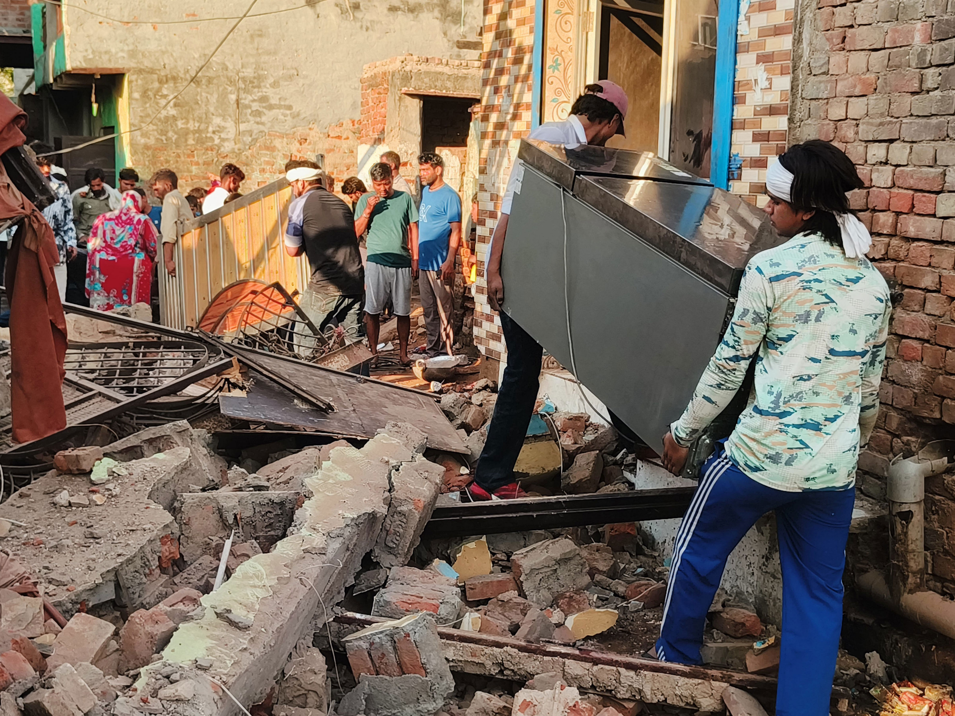 Several illegal structures razed in Faridabad's Masjid Chowk to clear ...