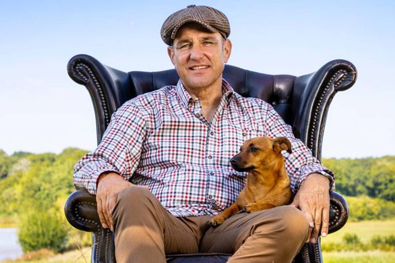 Vinnie Jones' sweet gesture as he unveils 'side people don't see' in ...