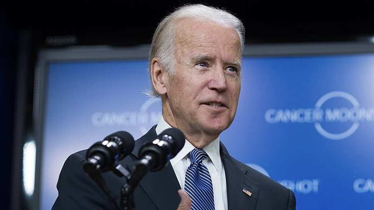 Jill Bidenová uvedla, že si během debaty v roce 2024 myslela, že Joe ...
