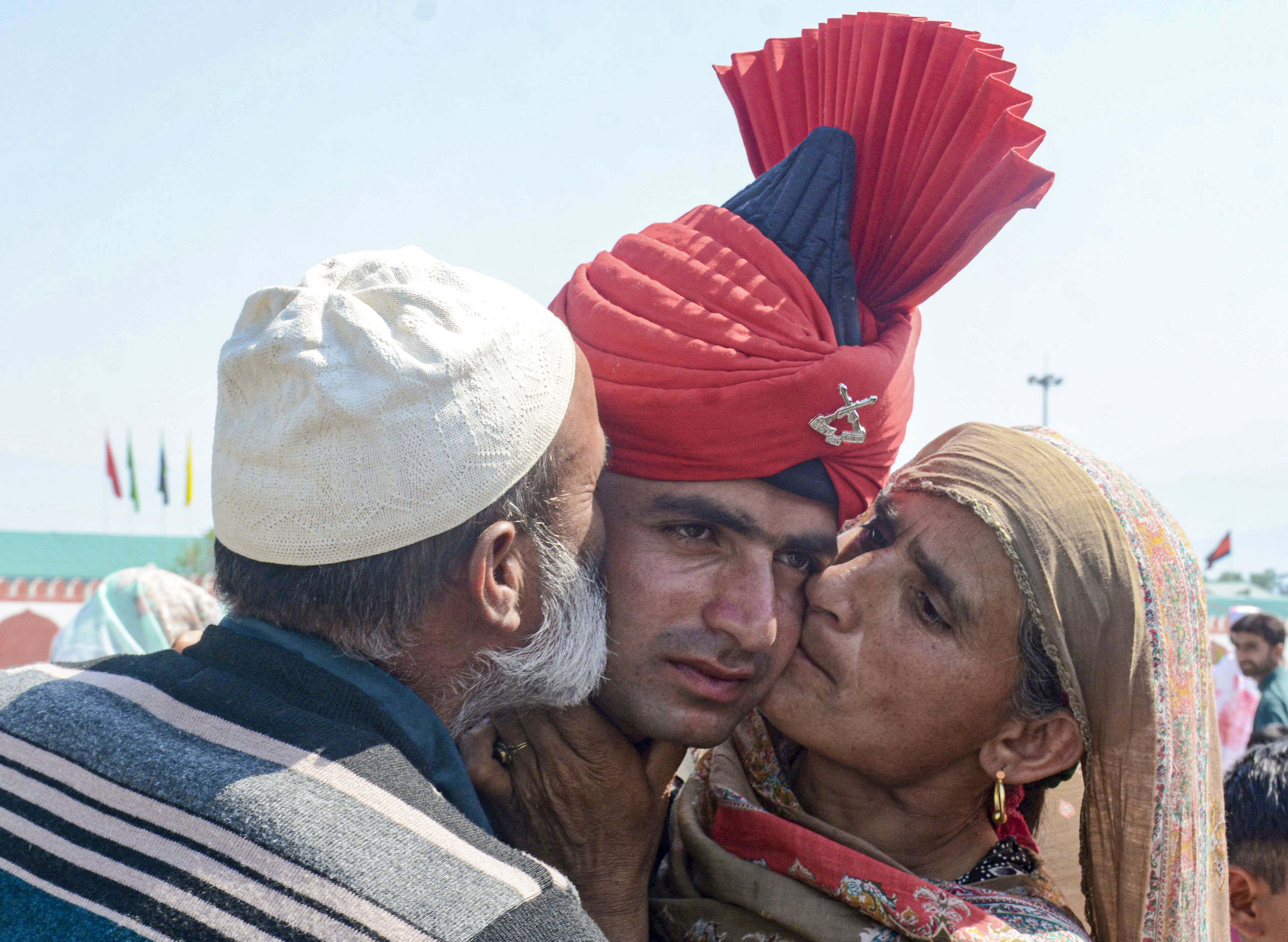Over 500 Agniveers inducted into Army after training in JK