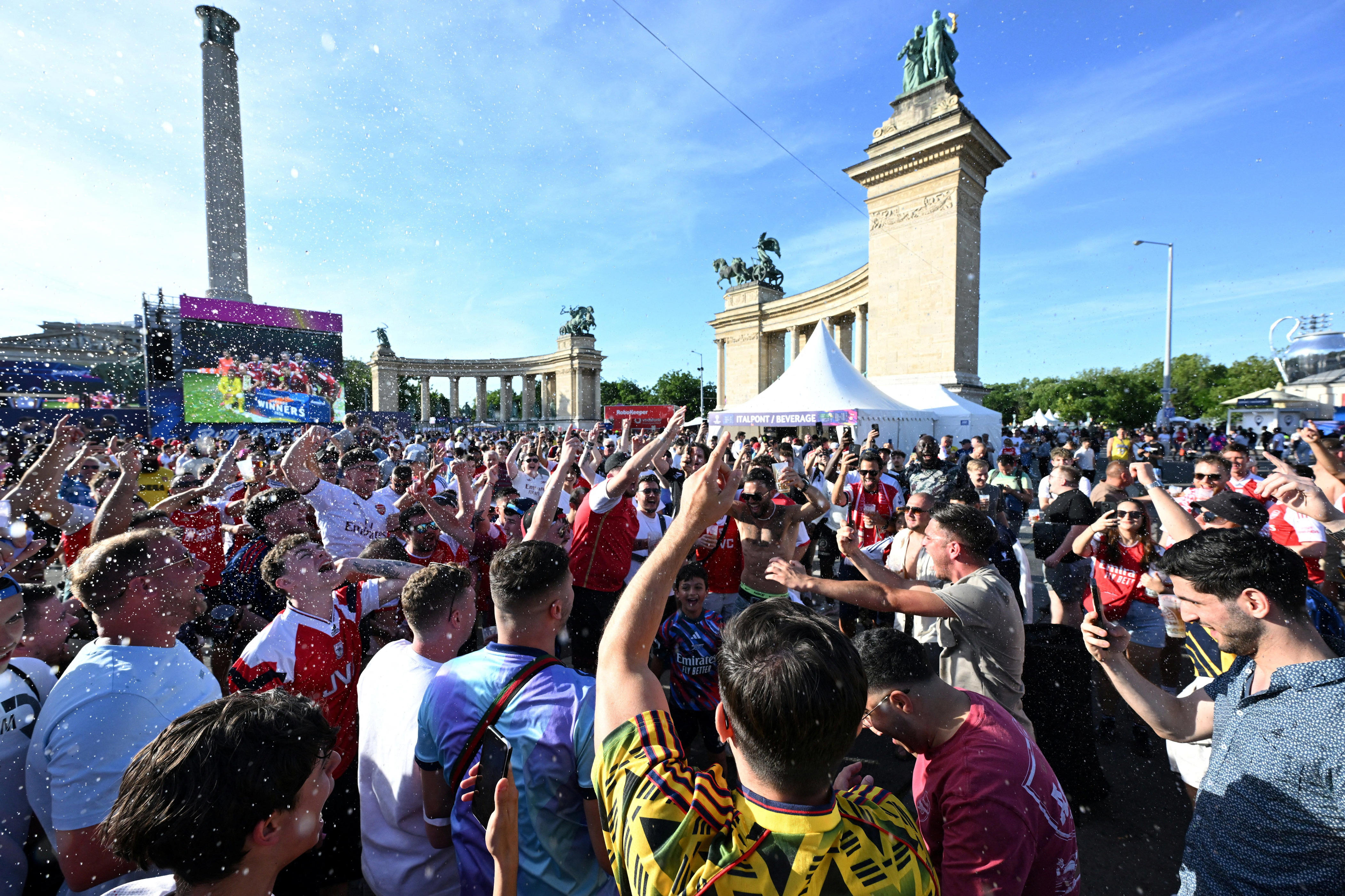 Champions League final live updates: Arsenal vs PSG team news, kickoff time
