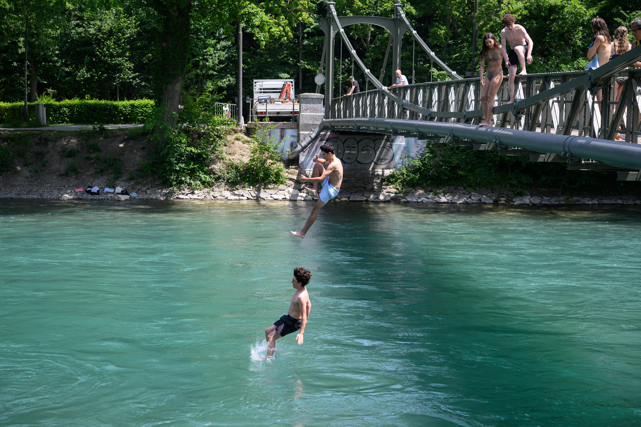 Die Aare überschreitet die 20-Grad-Marke in Bern früher als je zuvor