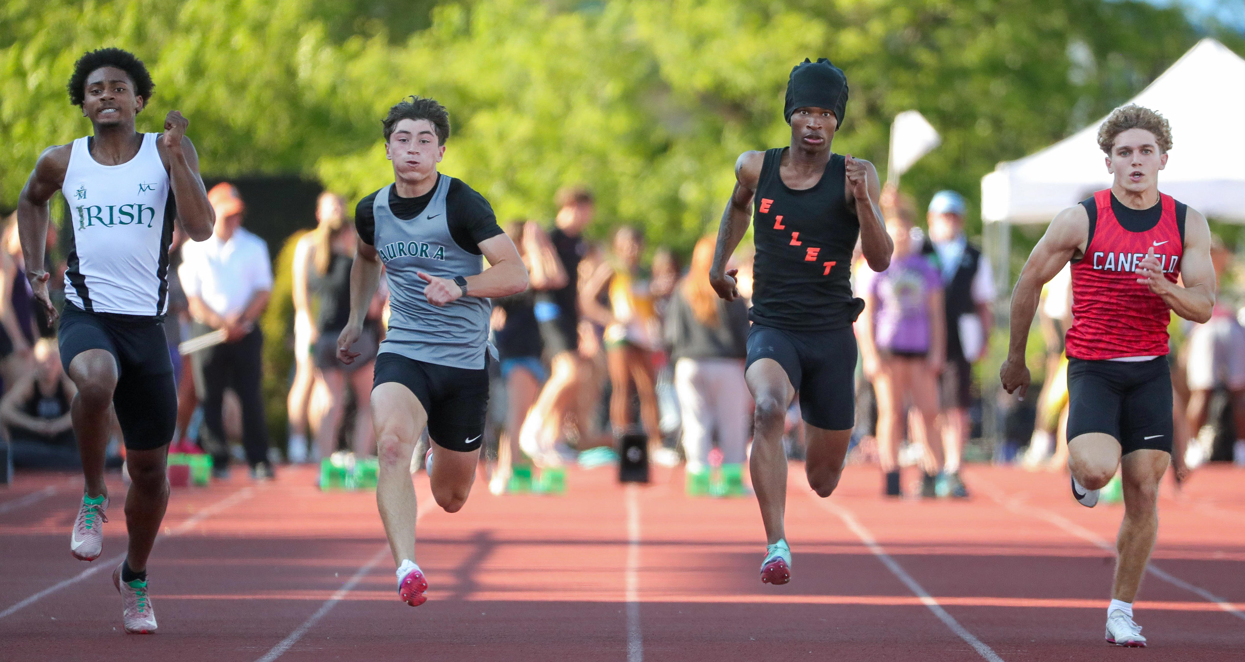 Ellet's Trey Carter sprints to title at OHSAA regional track meet
