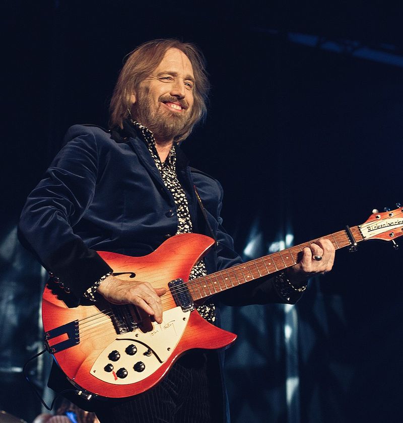 These 12 rock songs made summer 1989 feel like the end of an era