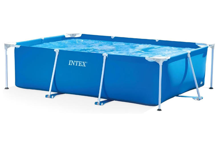 Amazon's selling an above-ground pool that fits 6 people for under $150 ...