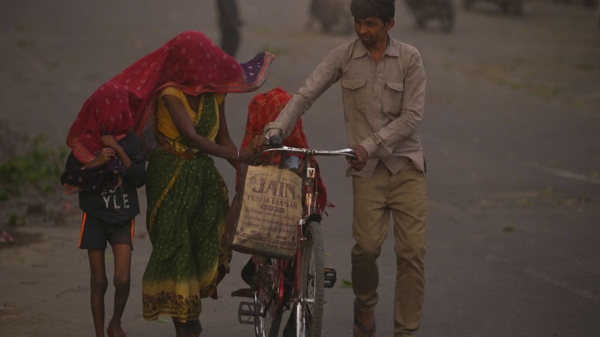 Dust storm to hit Delhi-NCR with 70 kmph winds, lightning and rain in ...