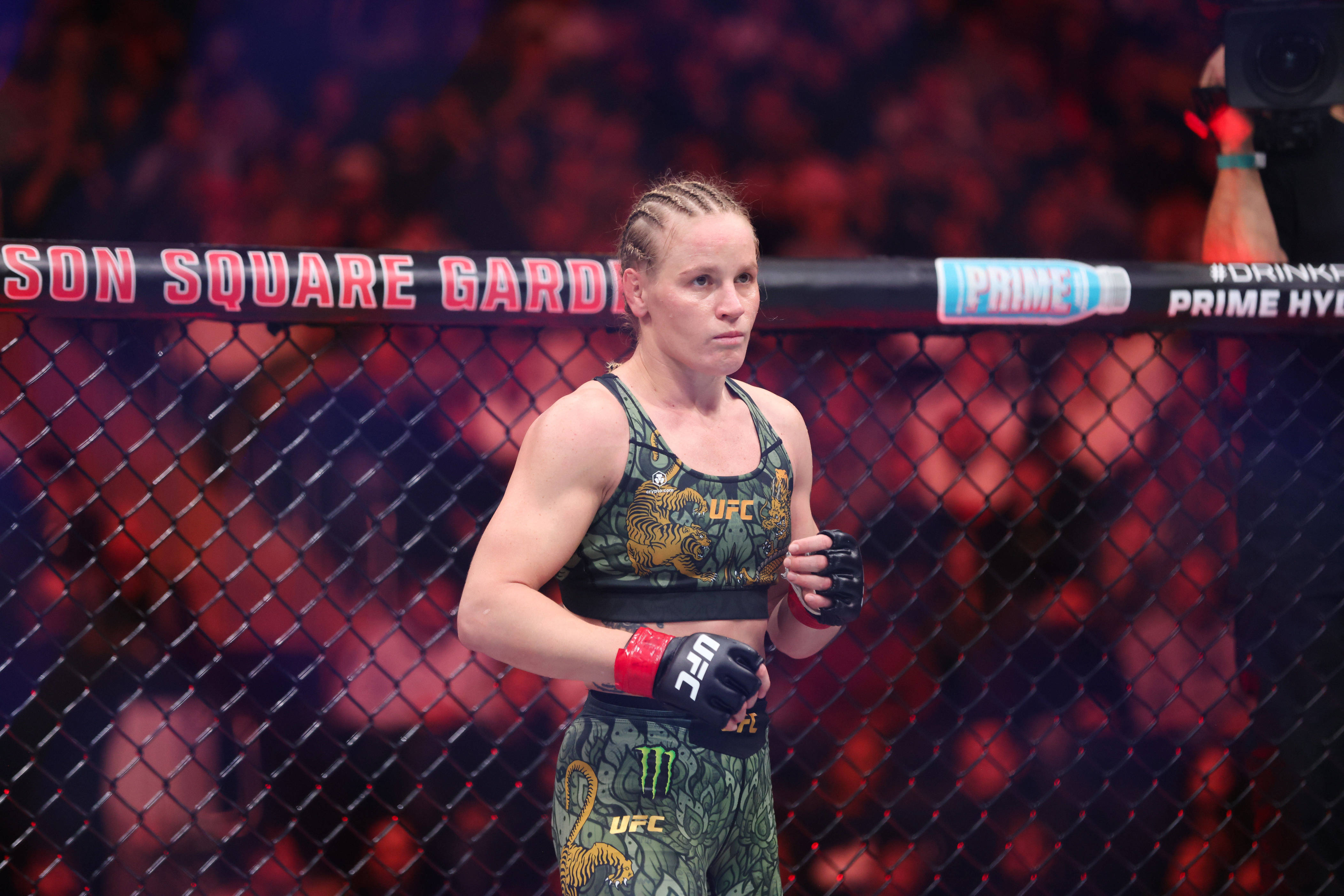 MMA Junkie ranks 15 best women's fighters: Who claims the throne in ...