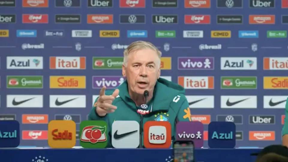 Carlo Ancelotti cita Paulo Bento: "Se a minha avó tivesse rodas..."