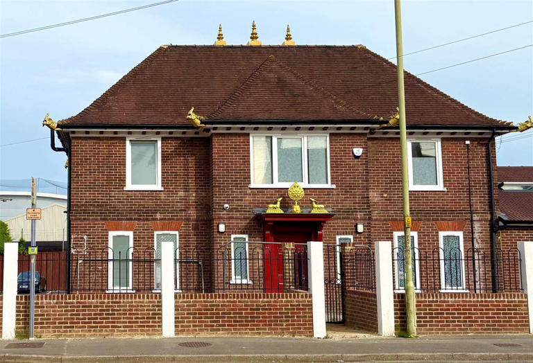 Ashford residents welcome first Buddhist monastery as BCC Kent opens in ...