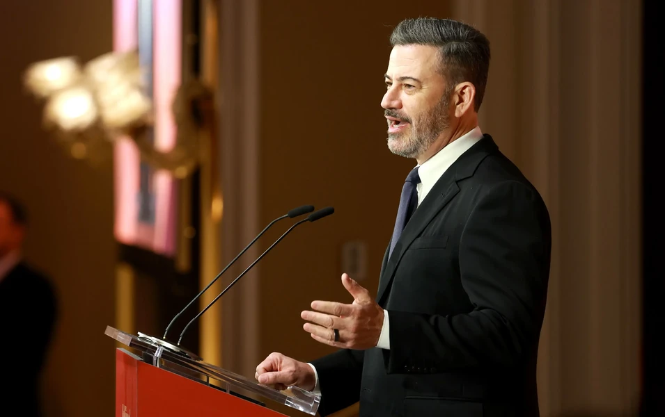 Kimmel mocks Trump over skipping son's wedding