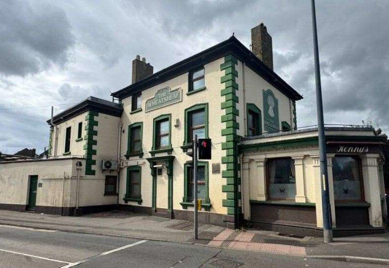 Latest Clive Emson auction includes former Wheatsheaf pub in Maidstone ...