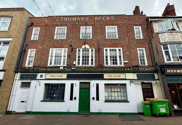 Latest Clive Emson auction includes former Wheatsheaf pub in Maidstone ...