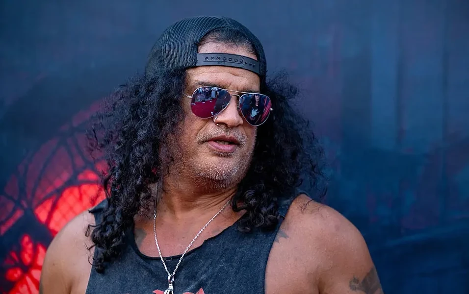 Slash quietly switched to Magnatones for Guns N’ Roses tour