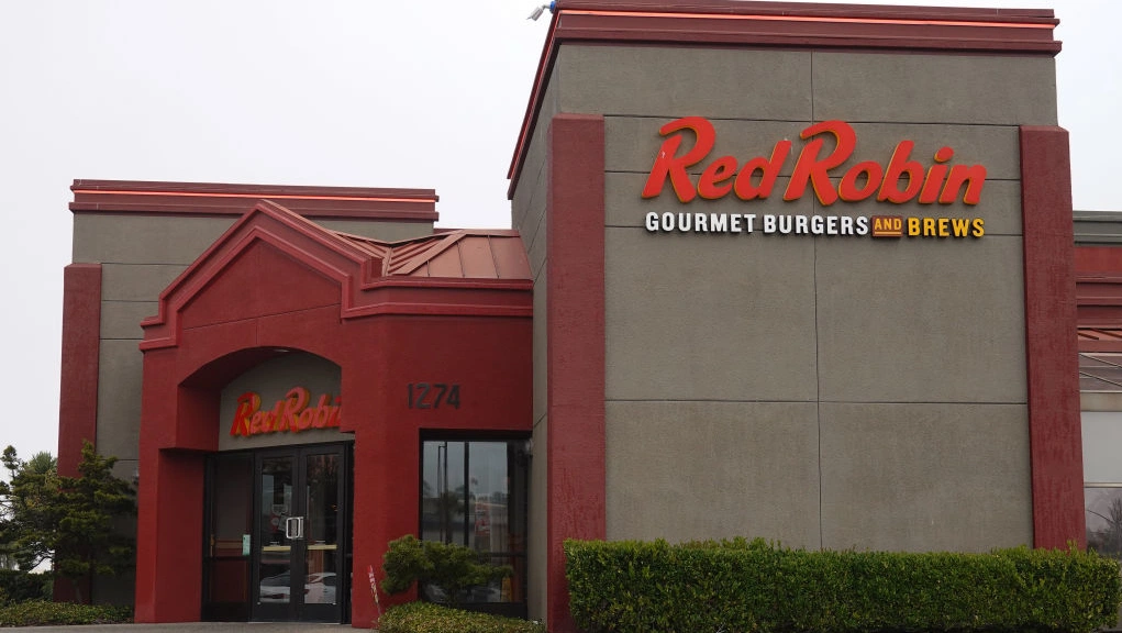 Red Robin to sell 30 restaurants in $23.5M debt-cut move