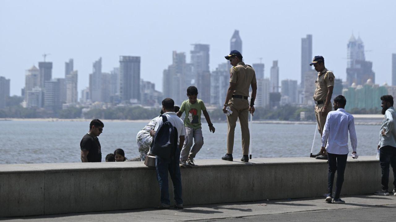 In photos Mumbaikars reel under intense heat as temperatures hover at ...