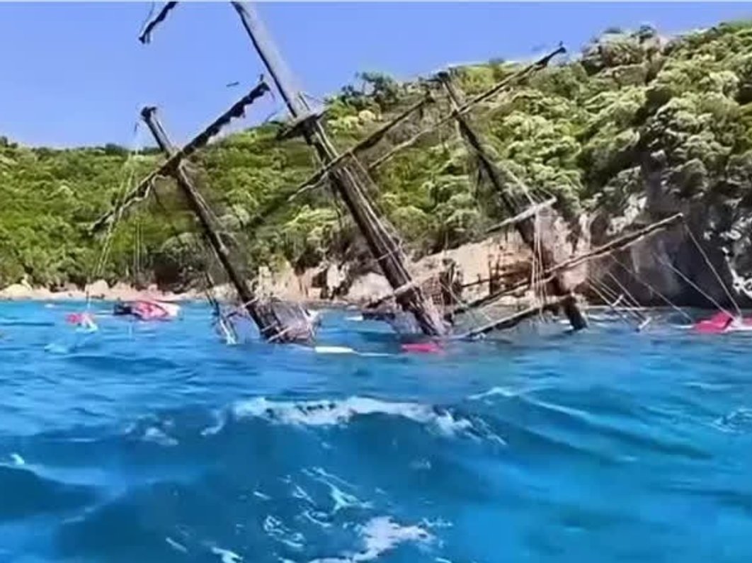 Party boat takes on water and sinks