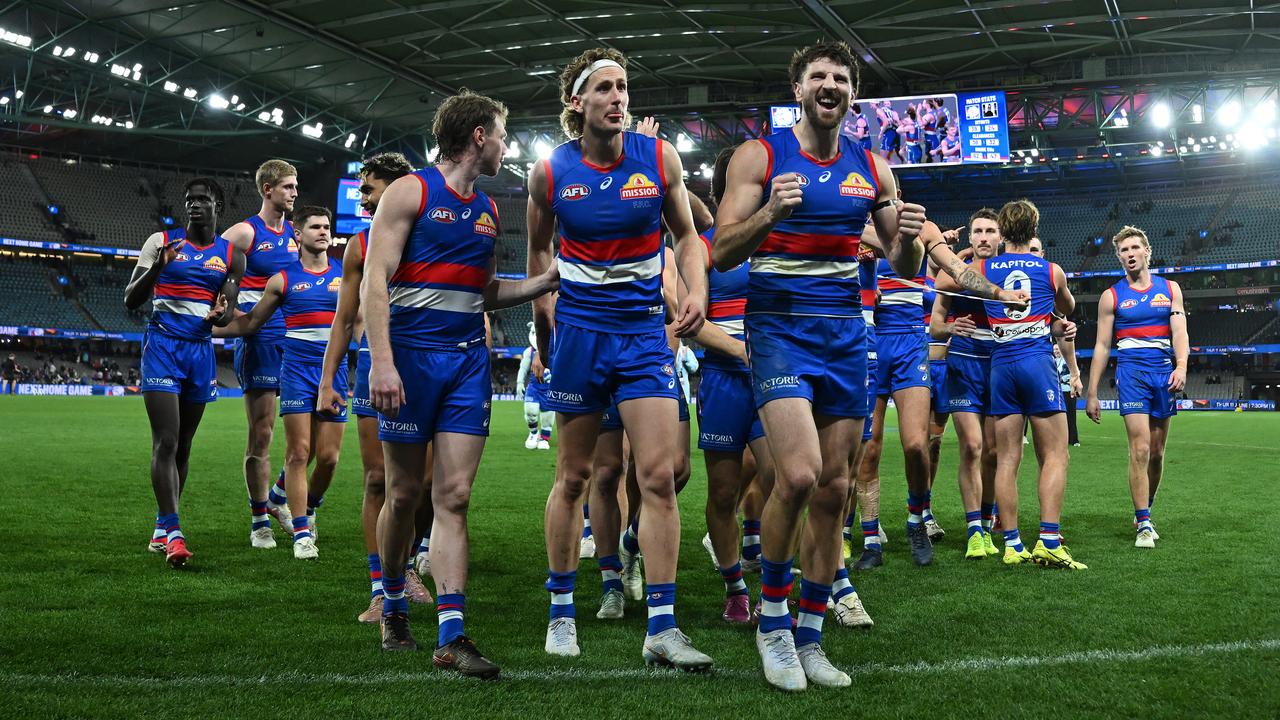 Dogs defender stands up to seal thrilling win over Pies