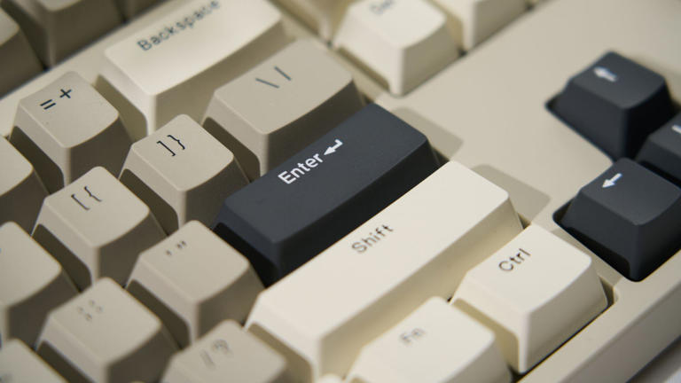 ¿Por qué las letras del teclado no están en orden alfabético? La verdad ...