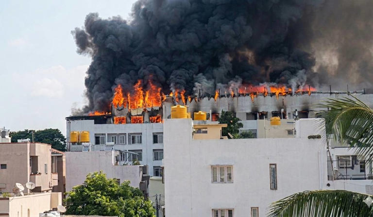 Massive blaze breaks out in Bengaluru school building