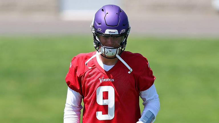 JJ McCarthy is a distraction the Vikings don't need