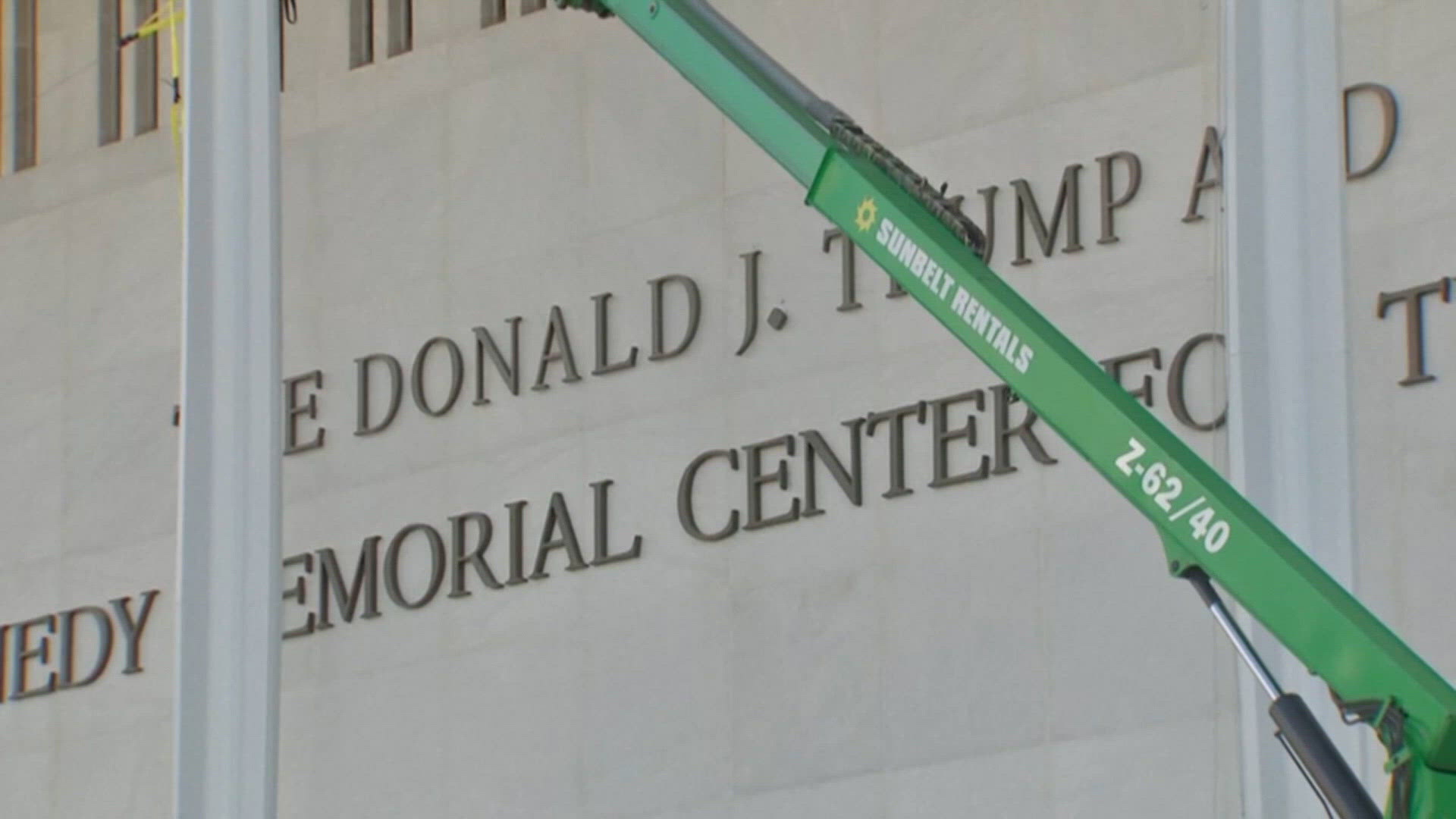 Judge blocks Kennedy Center closure and renaming