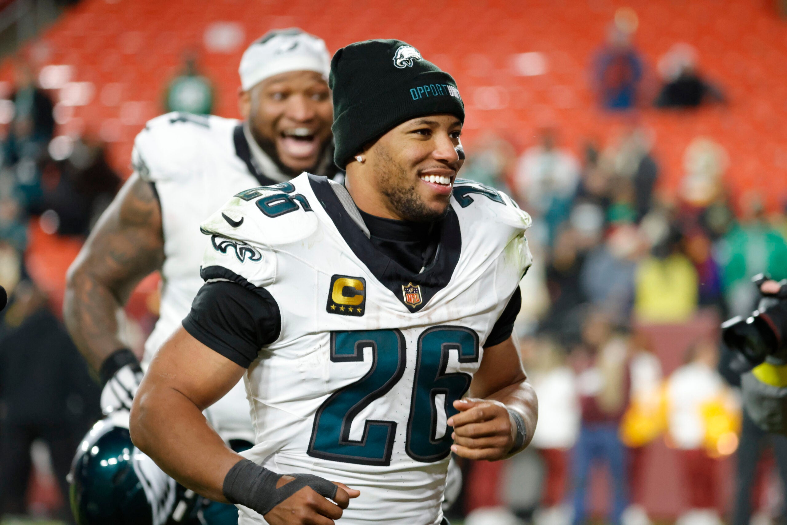 Saquon Barkley brings in former NFL star to elevate his game as Eagles ...
