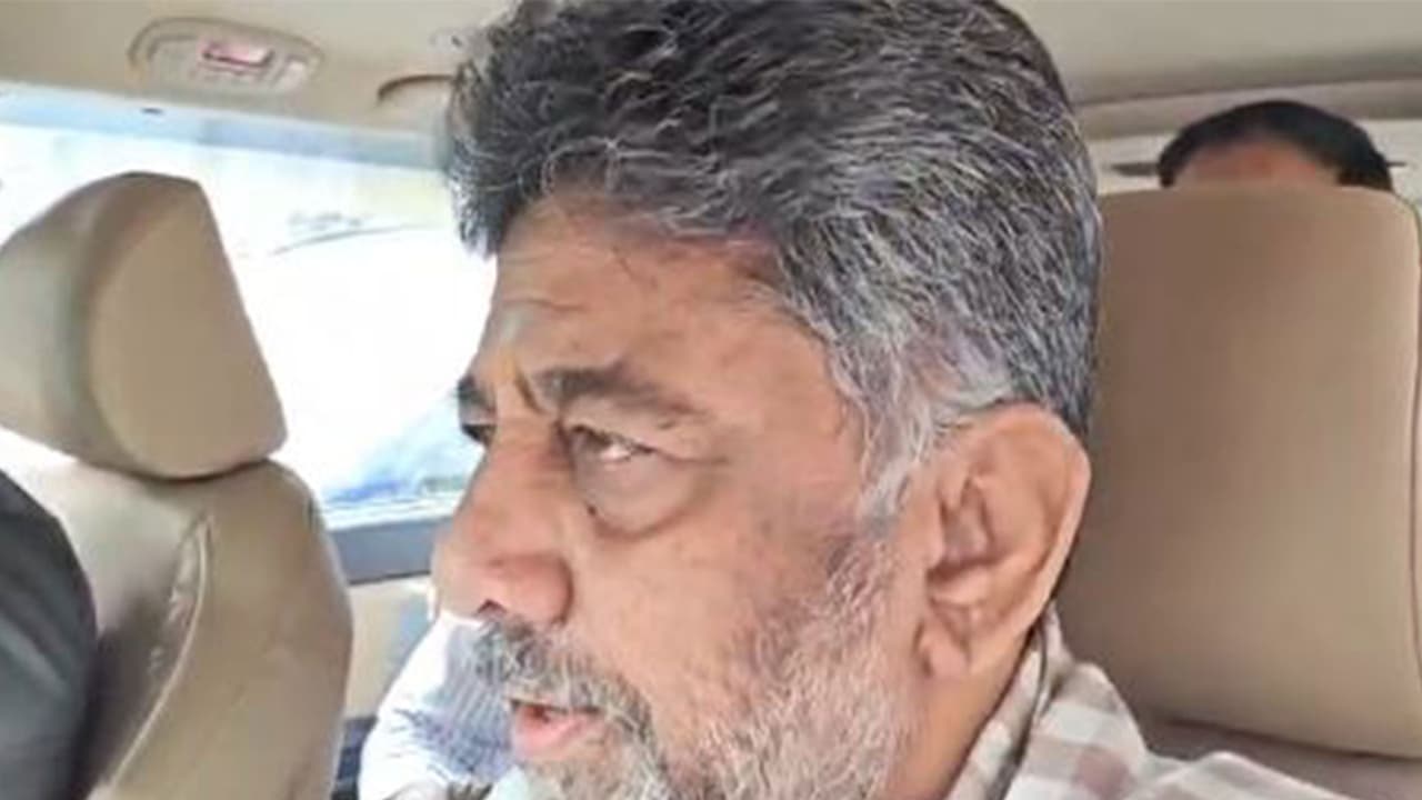 Karnataka: New CM's oath ceremony likely on June 3, says DK Shivakumar
