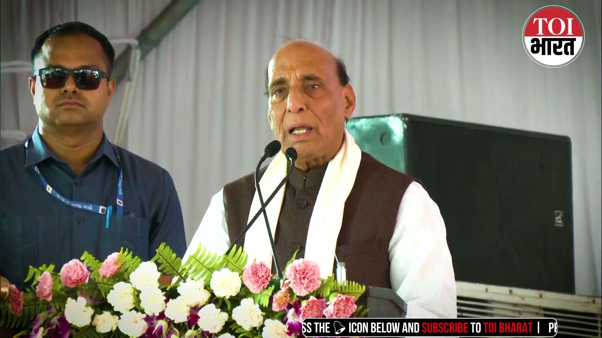 Pakistan Navy remained confined to its ports: Rajnath Singh hails Navy ...