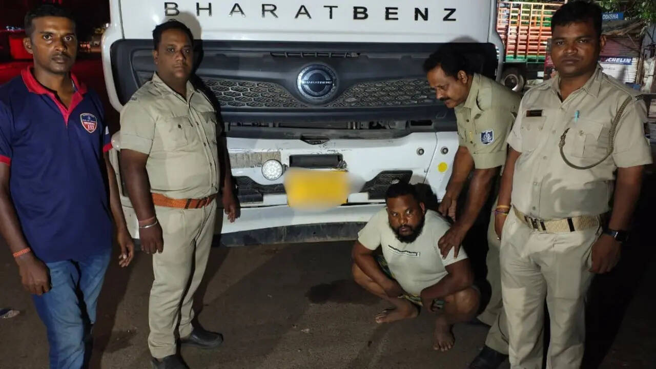 Truck hits car, drags it for several kilometres; police intercept ...