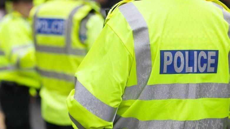 Attempted murder arrest after man shot in leg