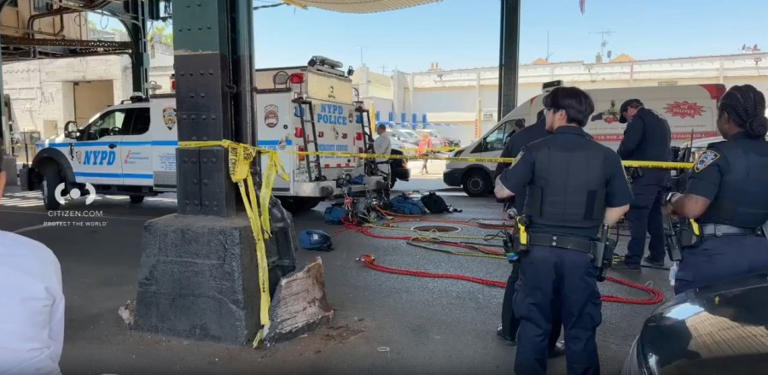 See it: Group uncovers manhole, disappears into sewers of Queens