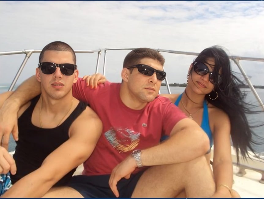 Raul Castro’s six-fingered, jet-setting grandson emerges from shadows ...