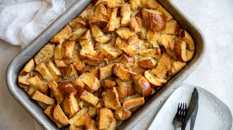 Simple brioche bread pudding recipe