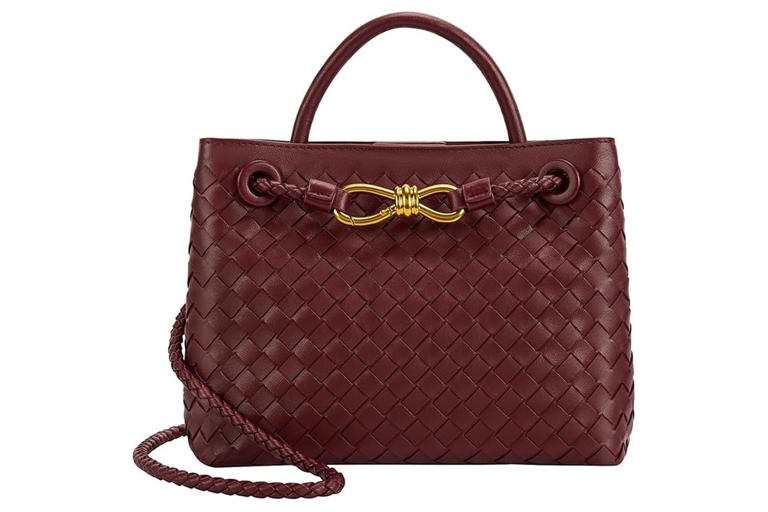 This quilted bag looks like it belongs behind glass in a Chanel ...
