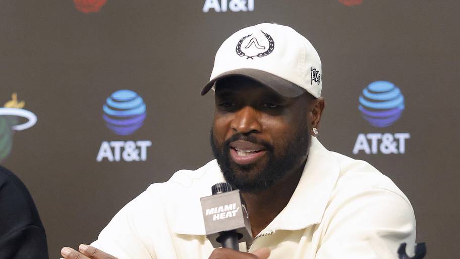 Dwyane Wade reveals to Heat fans who the true franchise GOAT is