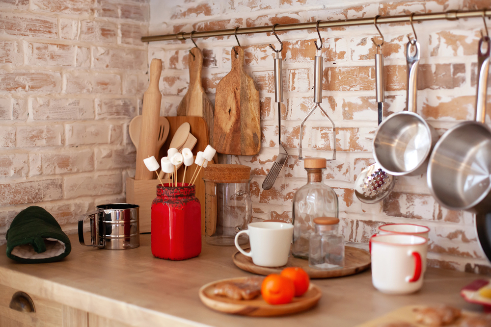Pick long-lasting kitchen tools