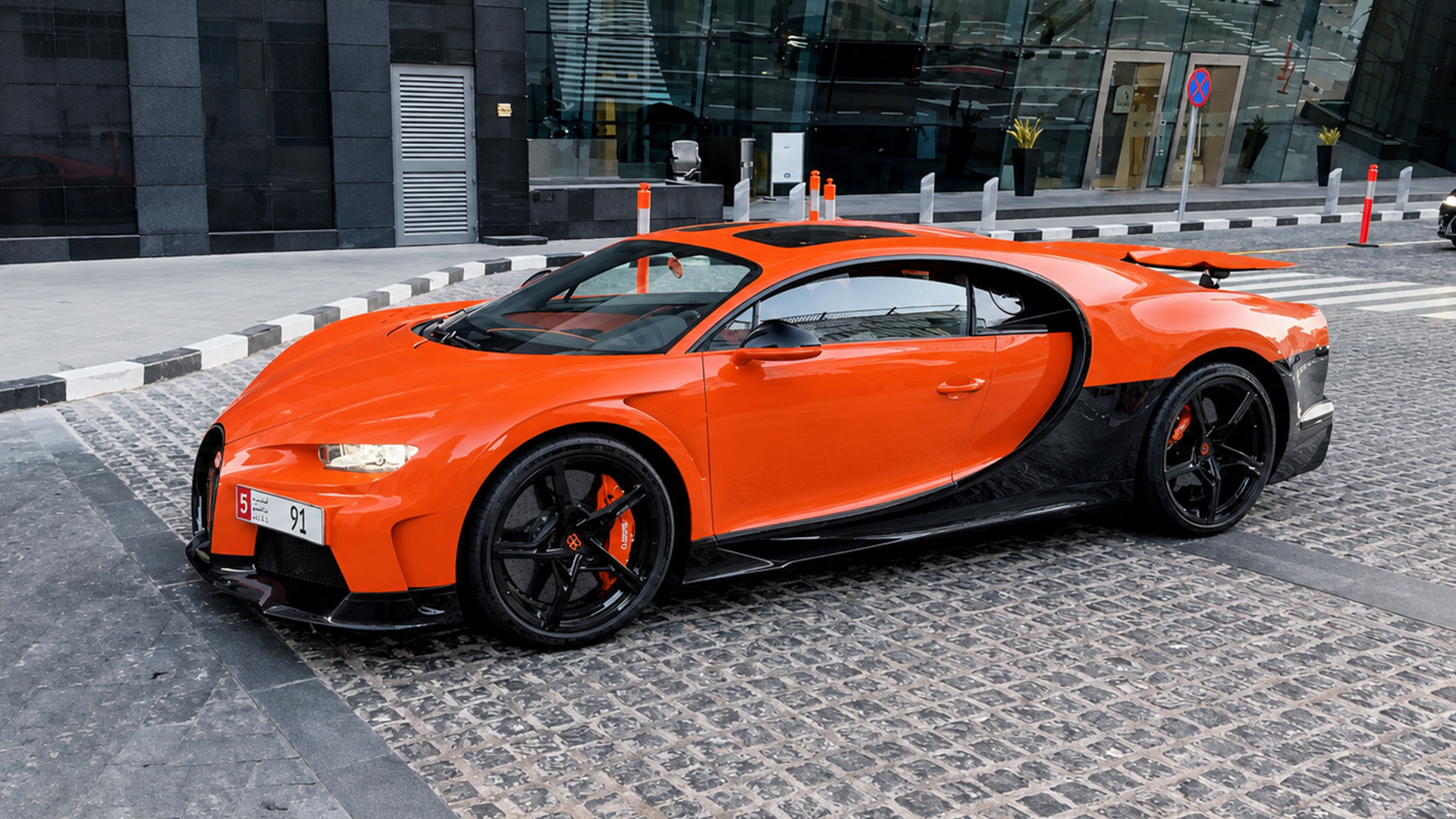 3 Million Dollars Bugatti Chiron Impressing Dubai Streets