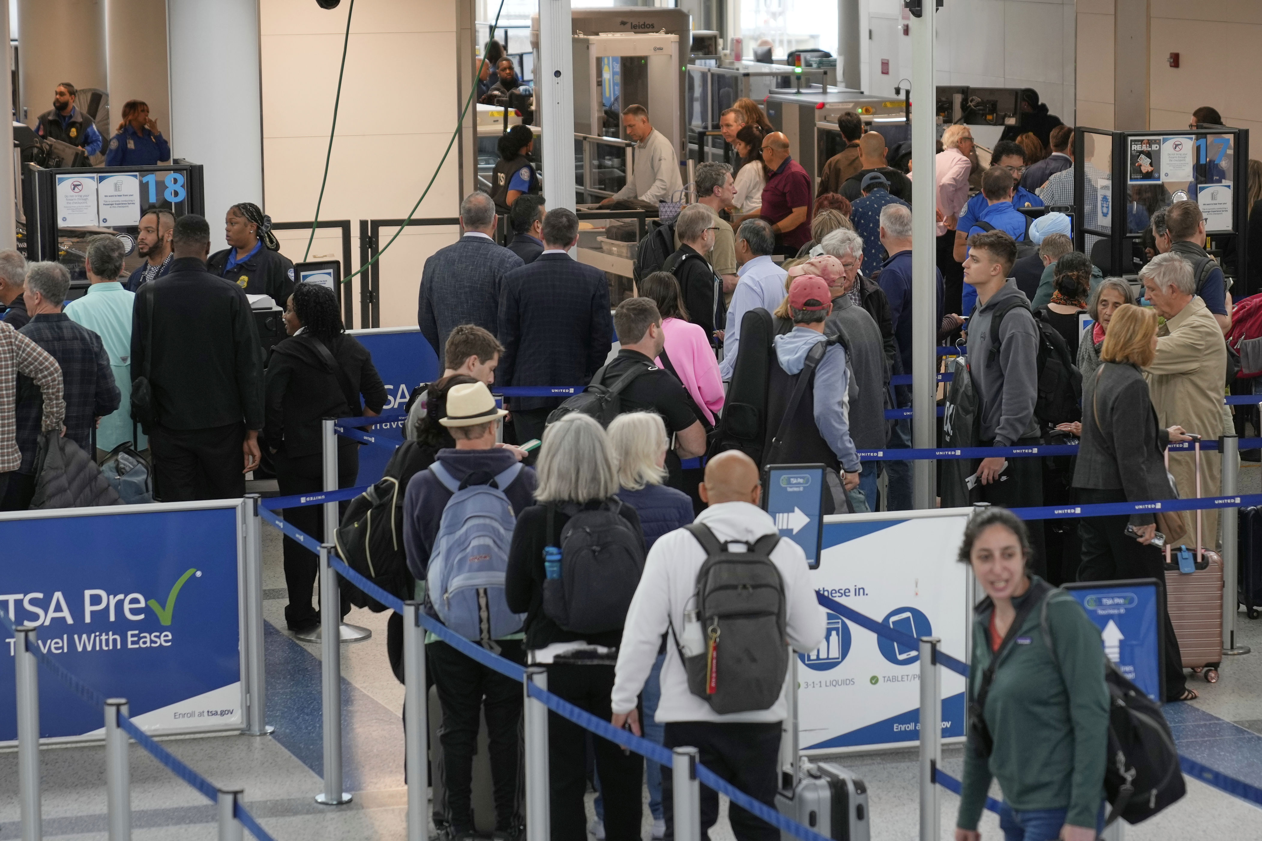 White House mulls pulling CBP officers from airports in sanctuary cities