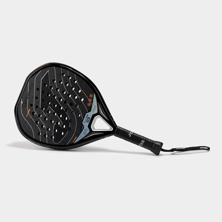 Joma presentó en el Padel World Summit 2026 su colección de palas más ...